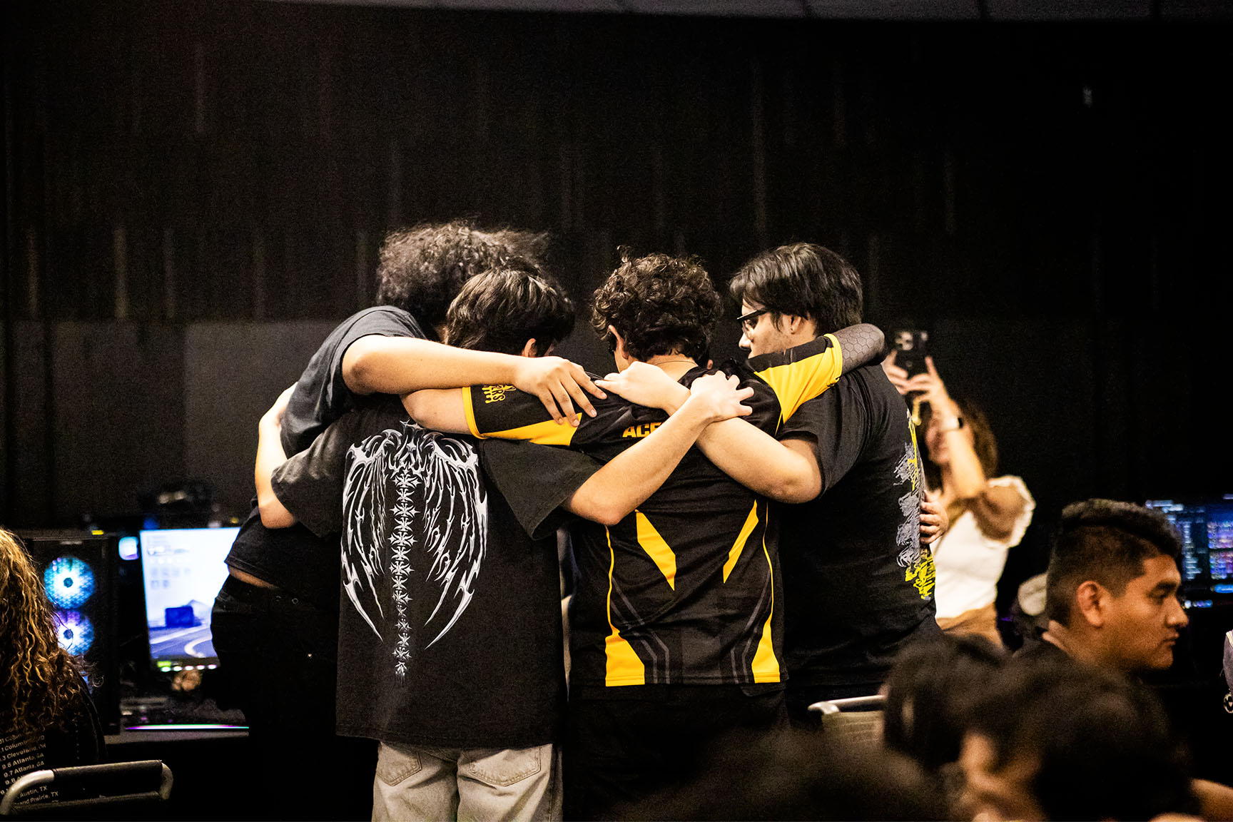 Schools across New Mexico pick up the sticks at Esports Invitational ...